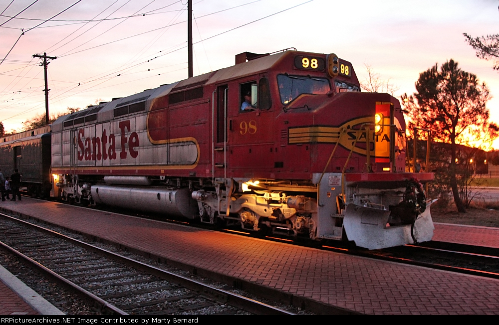 One Big Reindeer Arrives With Saturday's Last Santa Train